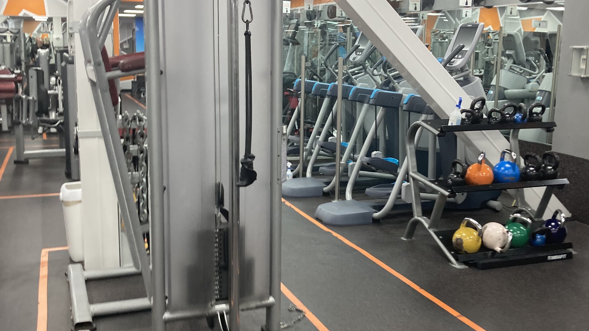 Nissan Gym QR Dashboard